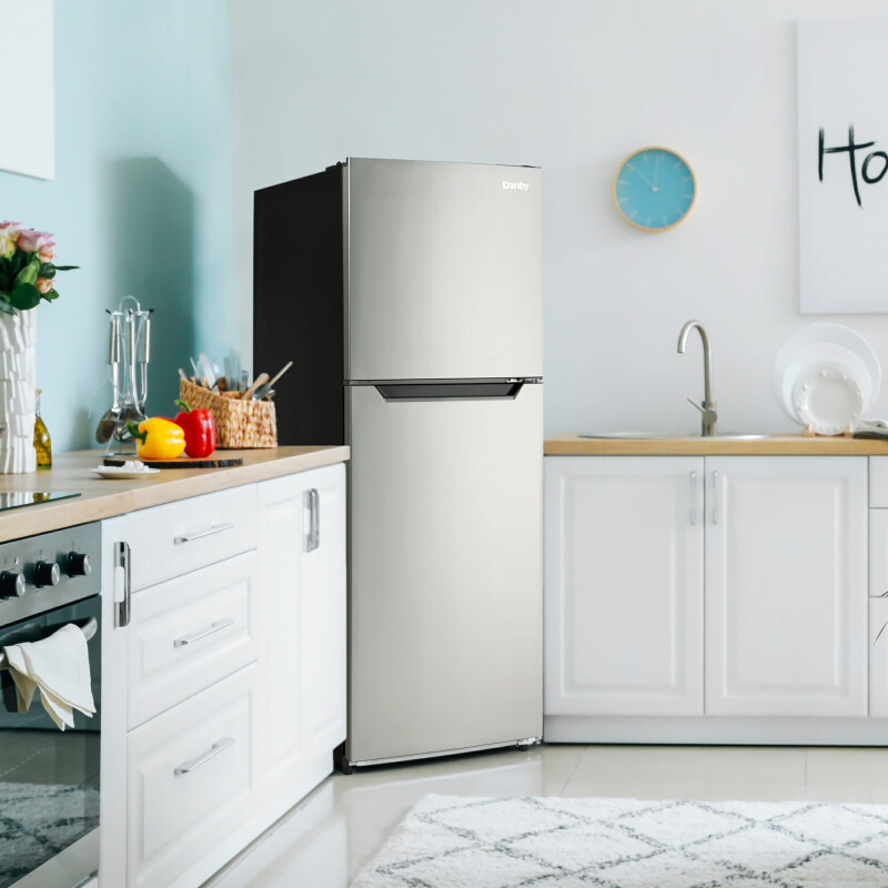 Apartment size refrigerator on sale store