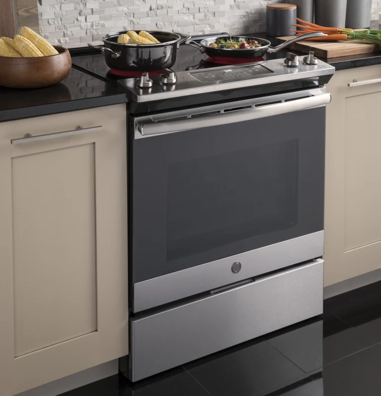 Buy GE 30" Slide-In Electric Range | JS645SLSS